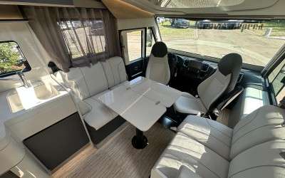 MOTORHOME ARCA AMERICA NEW DEAL H740GLC nuovo a Modena per € 118.000 ...